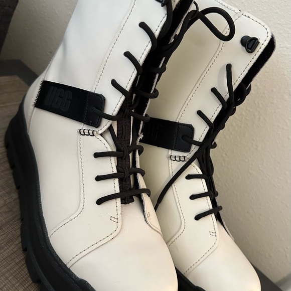 UGG | Shoes | New Ugg Sheena White Platform Lace Up Combat Lug Sole ...